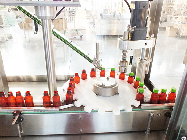 Automatic Liquid Vitamin Filling Machine Capping Machine Packaging Line ...